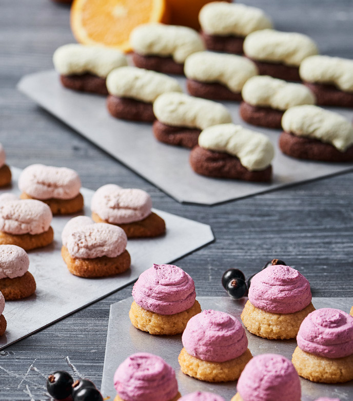 Petit Fours på miniplader | Odense Marcipan for professionelle